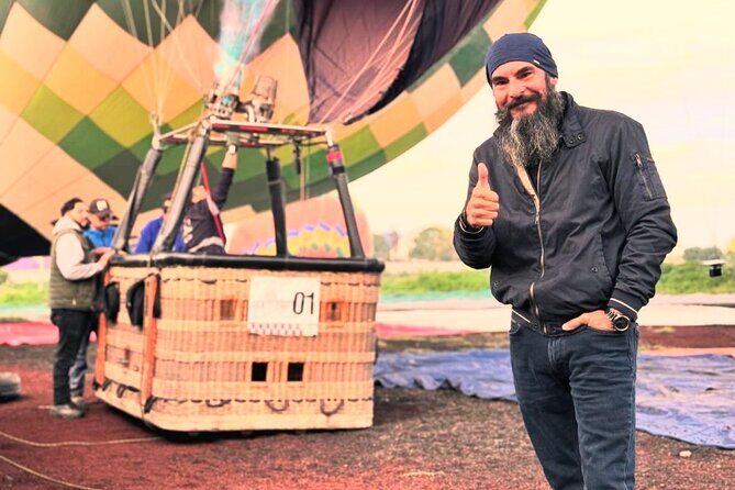 Teotihuacan balloon flight with cave breakfast + pyramids - The Balloon Flight at Globeport