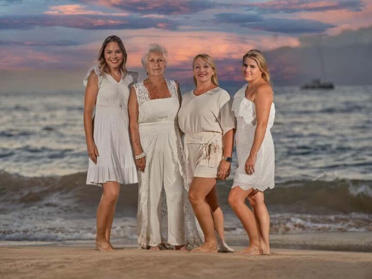 The Big Island: Professional Photographer Couples & Families - The Locations & The Experience