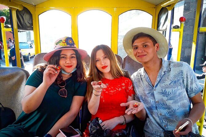 TLAQUEPAQUENSE DAY, Tram + Workshops + Gastronomy - Authentic Experiences and Hidden Gems