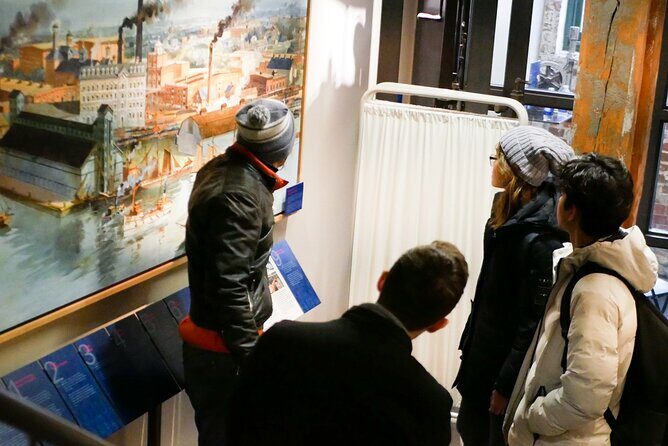 Toronto Distillery District Walking Tour - Detailed Breakdown of the Itinerary