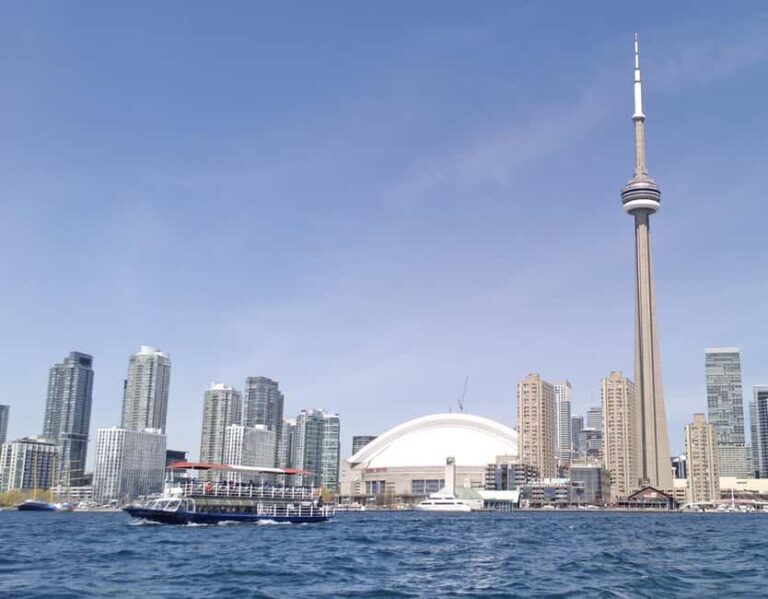 Toronto: Guided Harbour and Islands Sightseeing Cruise - What to Expect on the Tour