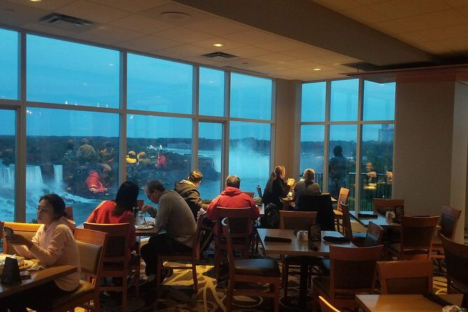 Toronto: Niagara Falls Day Tour with Boat option - The Itinerary: What to Expect