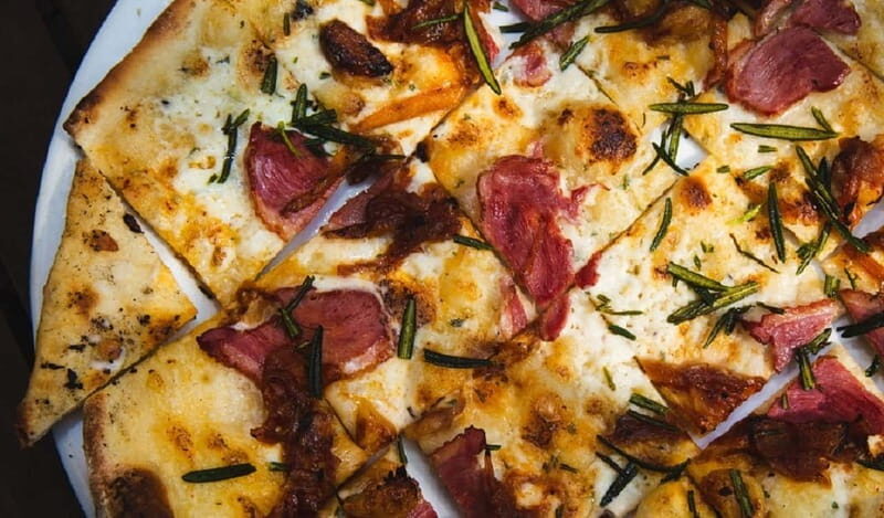 Toronto: St Lawrence Market Food Tour with 6 Tastings - Strolling into the Distillery District