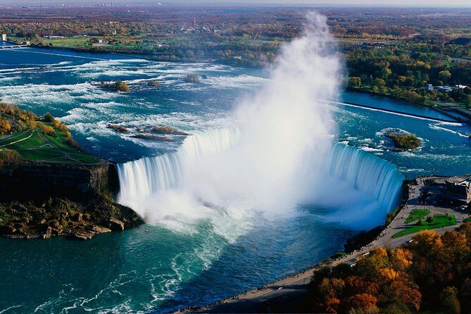 Toronto to Niagara Falls Day Tour with Boat Cruise and Lunch - How Does It Stand Up to the Price?