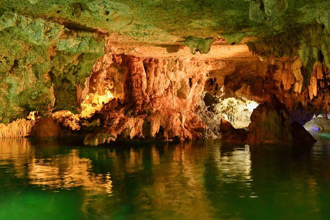 Tortugas & Cenotes Snorkel With Turtles Tour - Transportation and Group Size