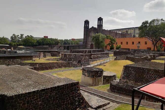 Tour Teotihuacan Pyramid & Basilica of Guadalupe from Mexico City - The Archaeological Wonder: Teotihuacan