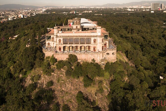 Tour to Chapultepec Castle - Exploring the Tour to Chapultepec Castle