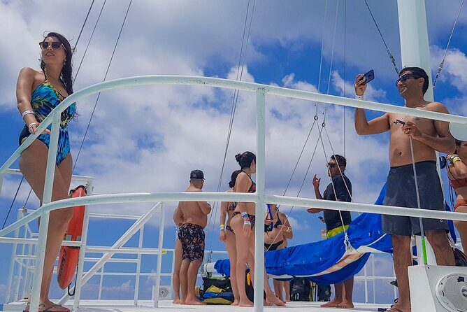Tour to Cozumel by Catamaran with Snorkeling and Buffet Lunch - The Value of This Tour