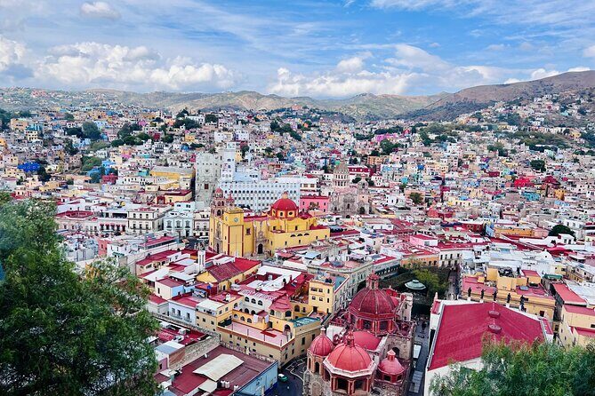 Tour to Guanajuato leaving from GDL - Funicular Ride: A Panoramic Perspective