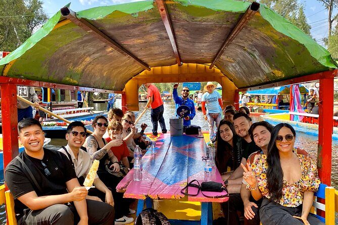 Trajinera Party at Xochimilco with Drinks, Mariachi & Tacos - Who Will Love This Tour?