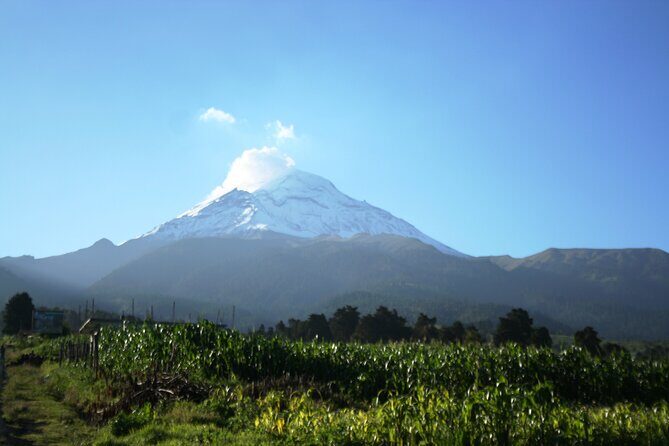 Trekking Through The Volcanoes - Why This Tour Is a Great Choice