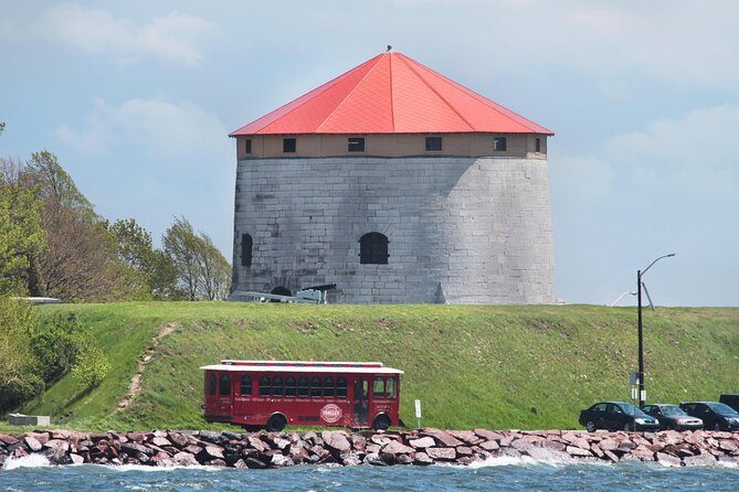 Trolley City Tour of Kingston - Why This Tour Works Well