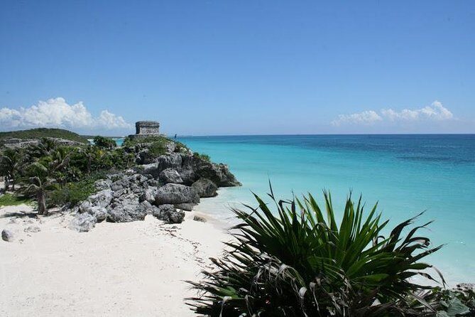 Tulum and Cenote Casa Tortuga Day Trip - Exploring Tulum: A Coastal Maya Marvel