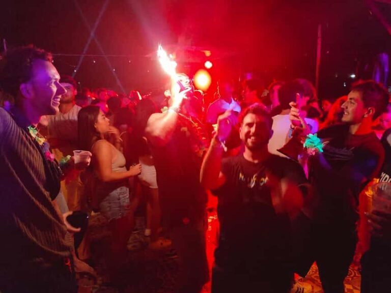 Tulum: Social Pub Crawl , meet fellow travelers, win prices - Practical Details and Tips