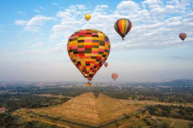 Unforgettable Balloon Flight + Tour of Teotihuacan - Visiting Teotihuacan’s Ruins