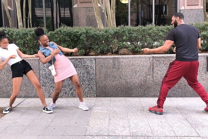 Unique Scavenger Hunt in Long Beach by Zombie Scavengers - The Itinerary and How It Works