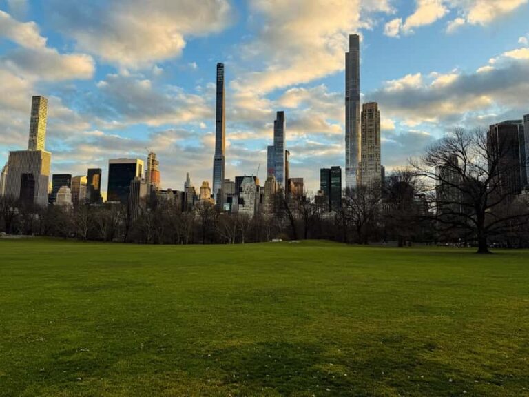 Upper East Side NYC Architecture Walking Tour - A Deep Dive into the Architecture of the Upper East Side