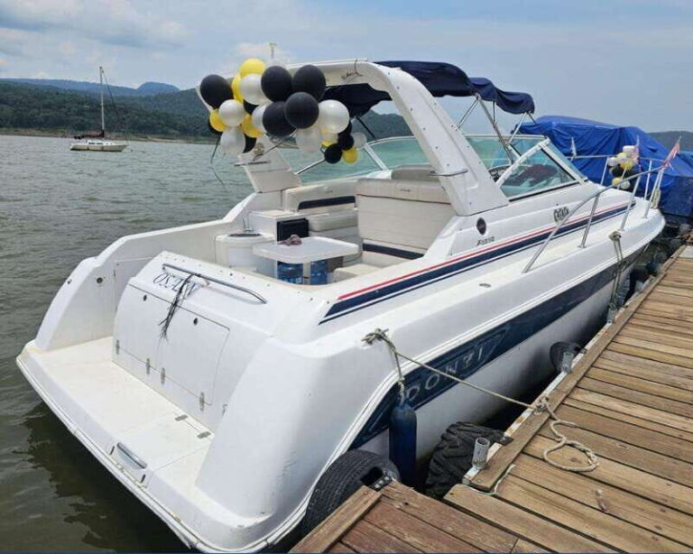 Valle de Bravo: 33 feet VIP Yacht Rental Experience - Why Choose This Yacht?