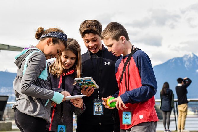 Vancouver City Sightseeing Adventure with Kids: Heroes & Villains - Who Will Love This Tour?