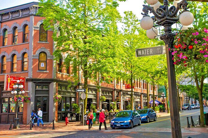 Vancouver Film and TV Tour Experience Movie Locations - Transportation & Group Size