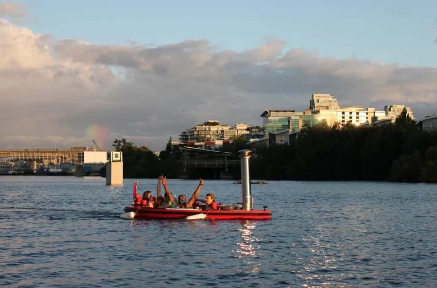 Victoria: Private Hot Tub Boat Rental - Exploring the Victoria Hot Tub Boat Experience in Detail