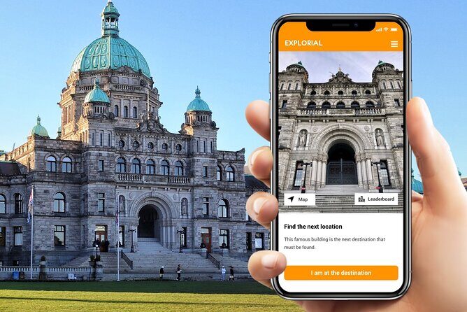 Victoria Scavenger Hunt and City Highlights Walking Tour - What Reviewers Say About the Experience