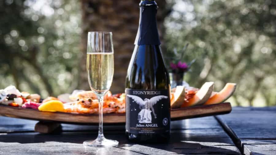 Waiheke: Scenic Taste and Graze Tour with Wine, Whisky, Beer - Transportation, Duration, and Group Size