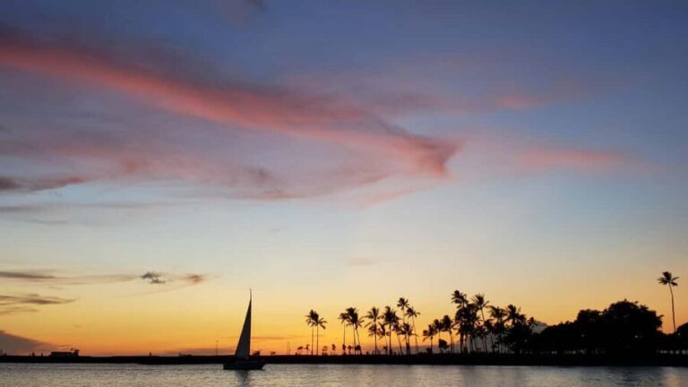 Waikiki: Friday Night Fireworks Catamaran Sail - What Travelers Are Saying