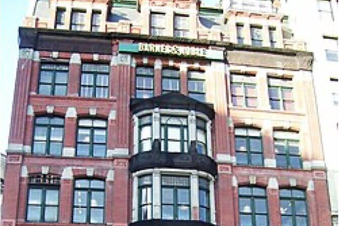 Walk 3 NYC Squares: Gramercy Park, Madison and Union Squares - Practical Tips for Visitors