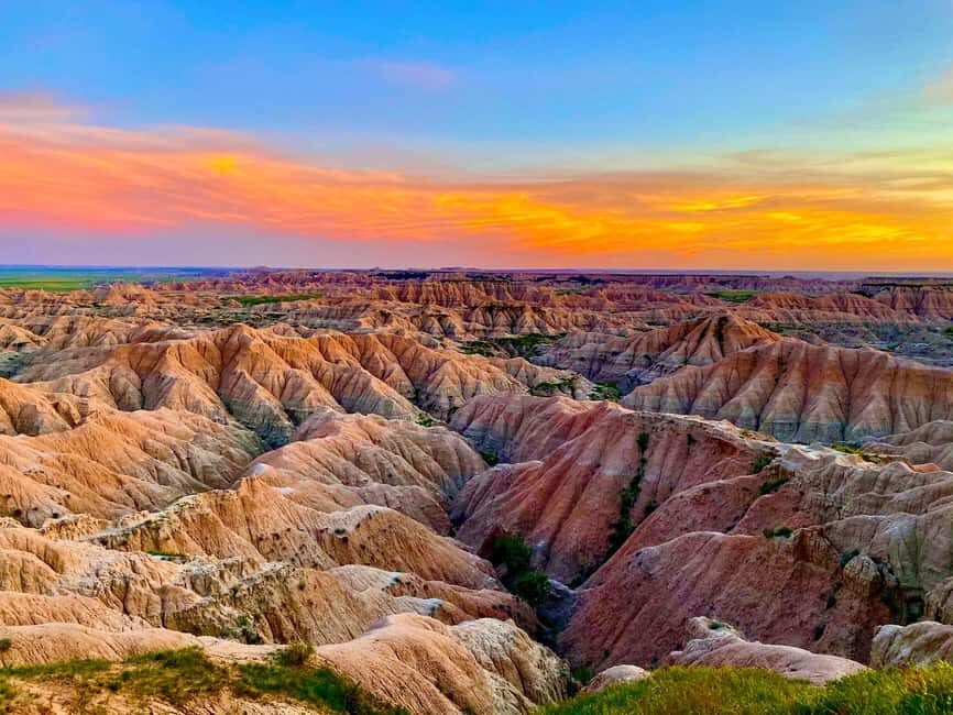 Wall SD: Small Airplane Tour To See Badlands National Park - What You’ll See and Experience