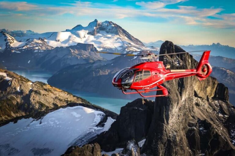 Whistler Helicopter Tour: Glaciers and Black Tusk - The Experience of a 25-Minute Flight
