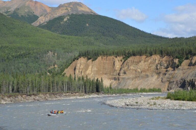 Wilderness: Denali National Park Class I-III Rafting Tour - Introduction and First Impressions