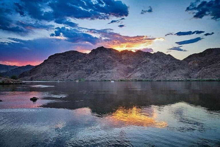 Willow Beach: Emerald Cave Sunset Tour w/ Campfire & Dinner - A Deep Dive into the Experience