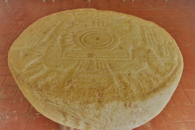 Xihucan archaeological tour - A Close Look at the Xihuacan Archaeological Tour