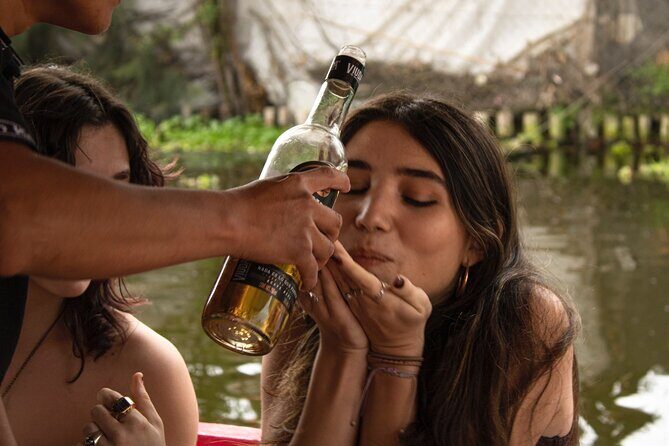 Xochimilco BOAT LIGHT PARTY WITH 1 DRINK AND 4 TAQUITOES + 18 - Practical Details: Price, Booking, and Tips
