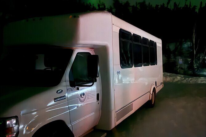 Yellowknife 2 Night Aurora Combo Hunting Cabin No Hotel - Transportation and Comfort