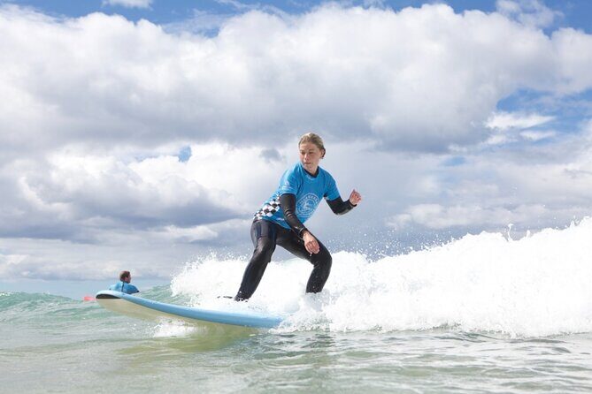 2 Hour Private Surf Lesson Experience in Wollongong - Equipment and Extras