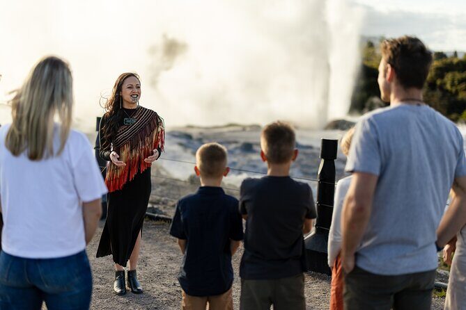 7 Hours Te Puia Rotorua Tour from Tauranga with Concert - What’s Included & What’s Not