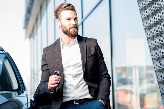 Airport Transfer from Sydney Airport to Hotels - The Journey: From Airport to Hotel