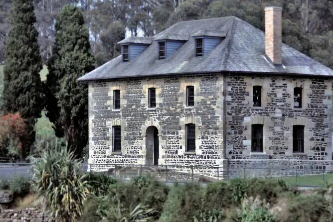 BOI Luxury Indulgence Waterfalls Heritage Wine and Chocolate - Practical Details and Tips