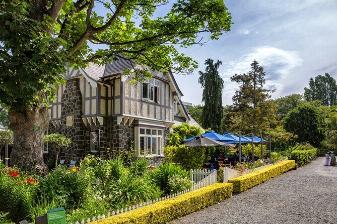 Christchurch Architectural Marvels: Private Walking Tour - In-Depth Look at the Itinerary