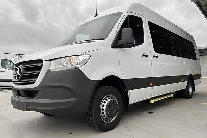 Christchurch Train Station To From City Center Transfer - Vehicle Options and Comfort