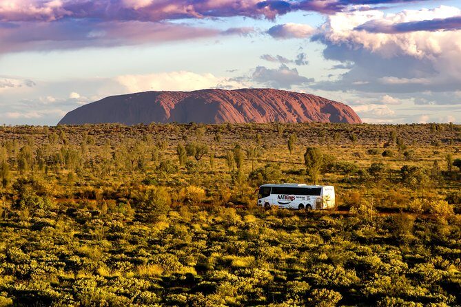 Coach Transfer from Ayers Rock (Uluru) to Kings Canyon - An In-Depth Look at the Uluru to Kings Canyon Transfer