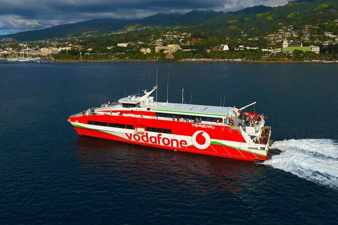 Discovering Moorea from Tahiti in 4x4 with the Ferry Terevau - Authentic Insights from Past Travelers