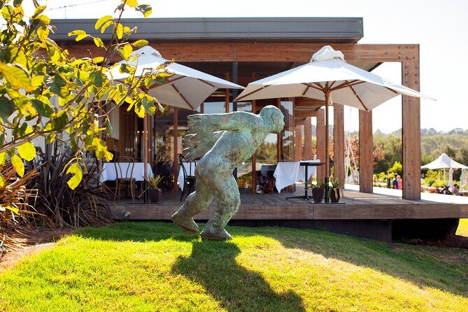 Estate to Plate: Montalto Vineyard Gourmet Lunch and Wine-Tasting Tour - Private Wine Tasting: Sipping with Expertise