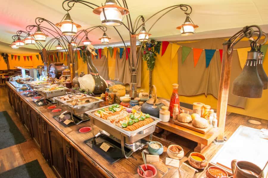 From Auckland: Hobbiton and Waitomo Day Tour with Lunch - Transportation, Group Size, and Value