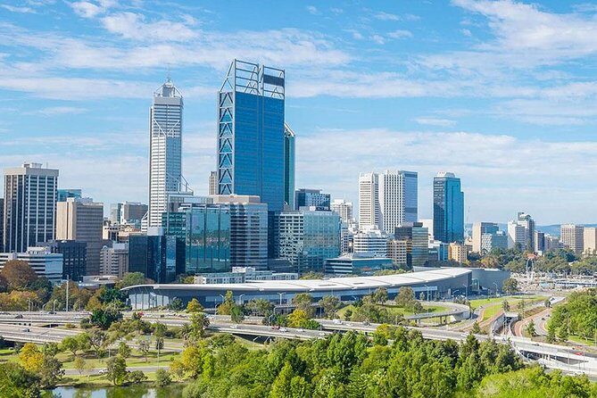 Full-Day Perth, Fremantle, Swan Valley & Wildlife Park - Transportation and Group Size