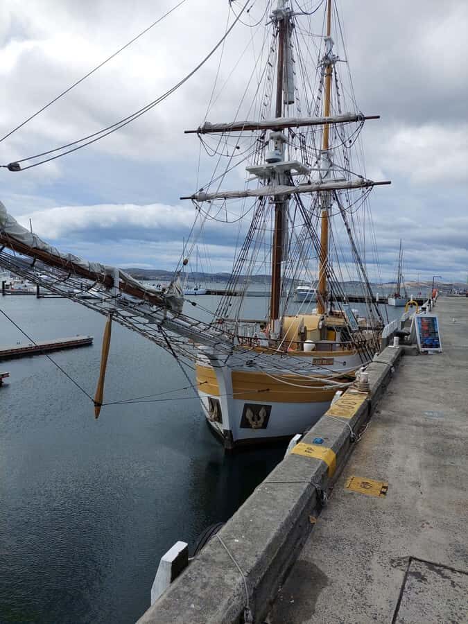 Hobart Attractions Bus: HOBART SHORE EXCURSION - The Sum Up