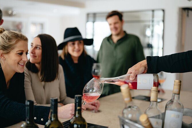 Luxury Hunter Valley Tour: 3 Tastings, Gin, Lunch & Chocolatier - The Itinerary in Detail