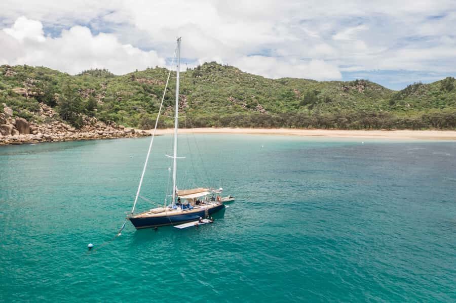 Magnetic Island: Lunchtime Sailing Cruise - The Sum Up